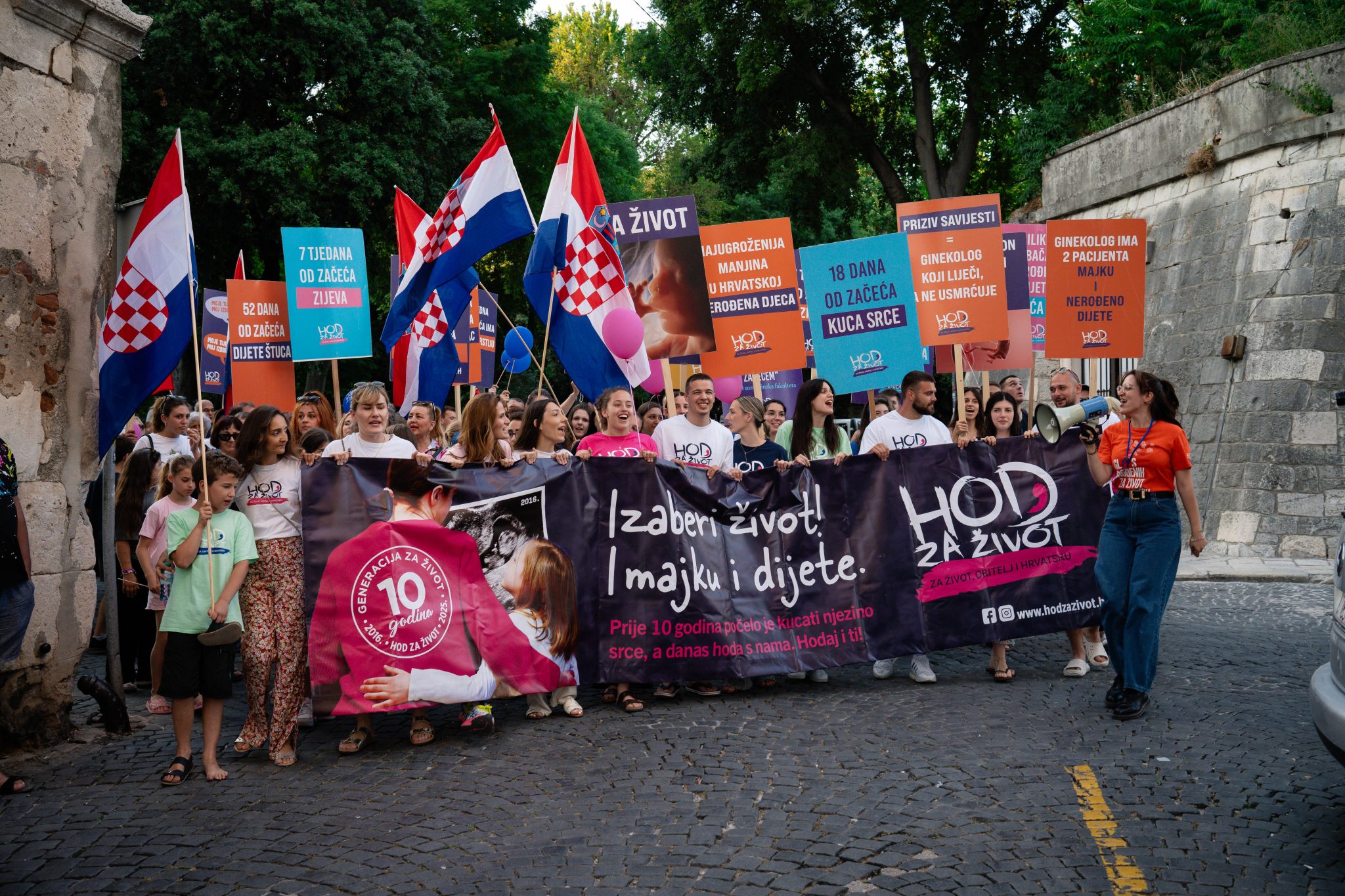 Hod za život u 2025.: Deseci tisuća ljudi u 12 gradova, u rujnu ...