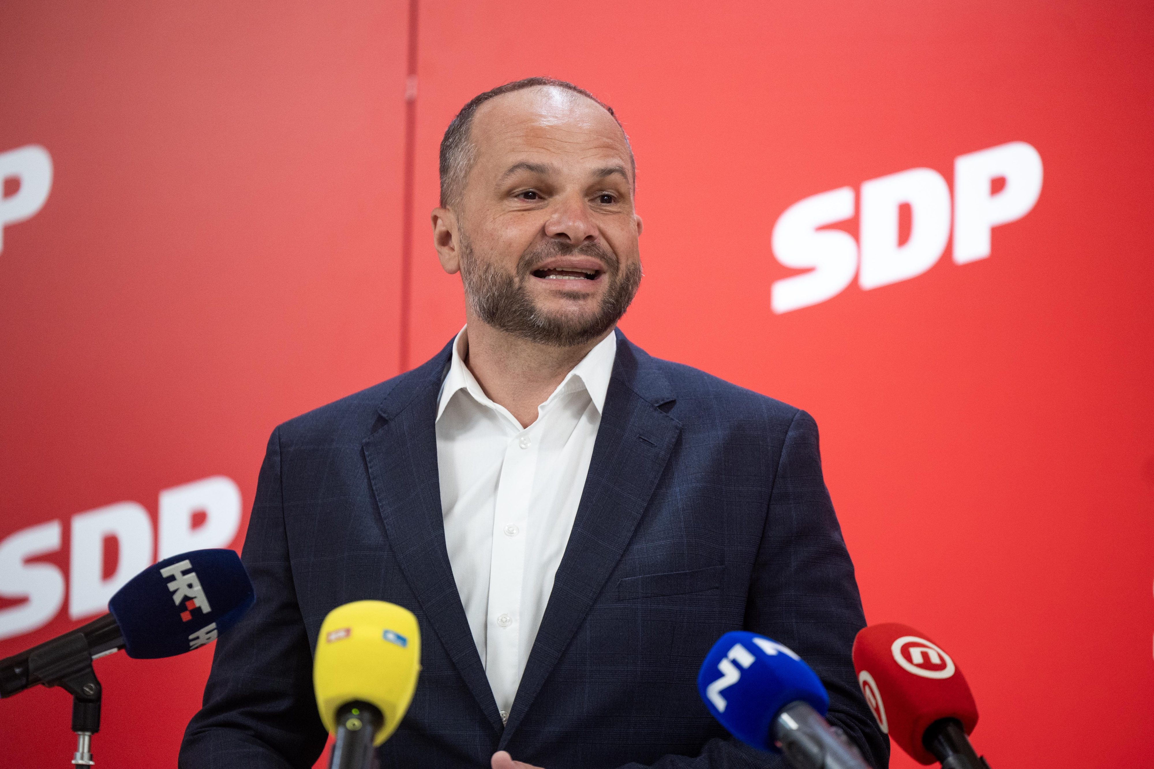 SDP traži drakonske kazne za ZDS, komunizam ne spominju: Čitatelji ih ...